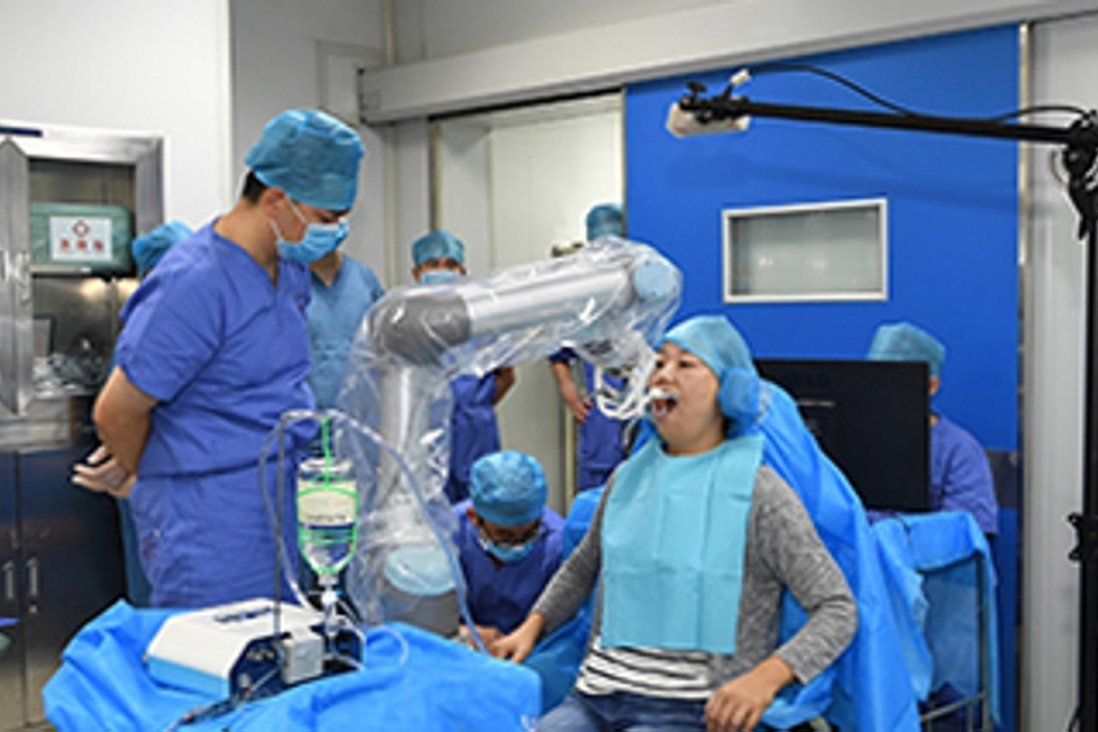 Robot Dentistry- The Future - KROYNAS